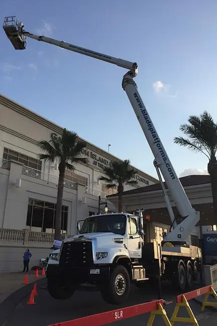 Telescopic Boom Lifts: Everything You Need to Know | Blade